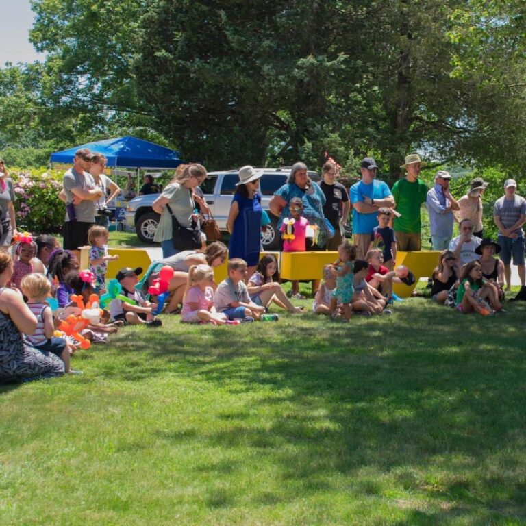 A Century of Creativity: Connecticut Art from the New Haven Paint ...