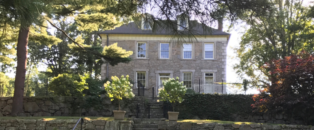 Deshon-Allyn House - Lyman Allyn Art Museum